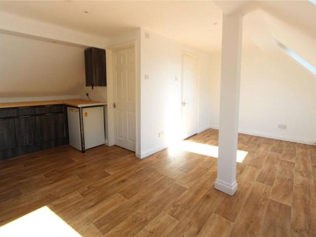 1 bedroom apartment to rent