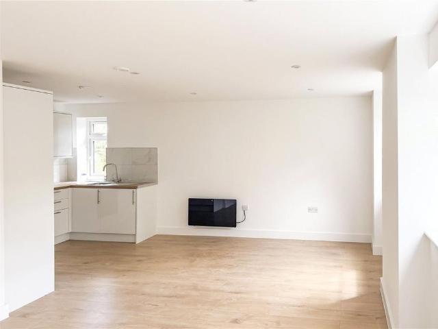1 bedroom apartment to rent