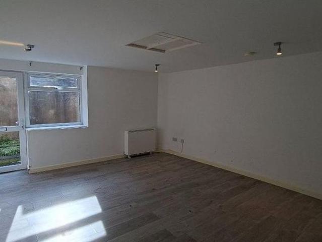 1 bedroom apartment to rent