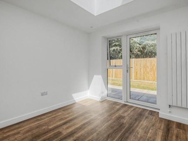 1 bedroom apartment to rent