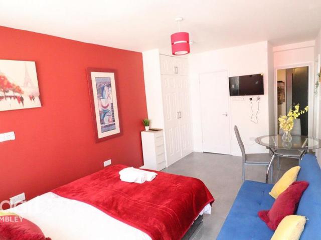1 bedroom apartment to rent