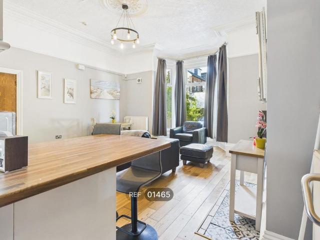 1 bedroom apartment to rent