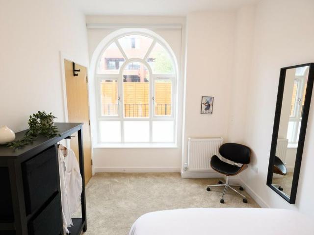1 bedroom apartment to rent