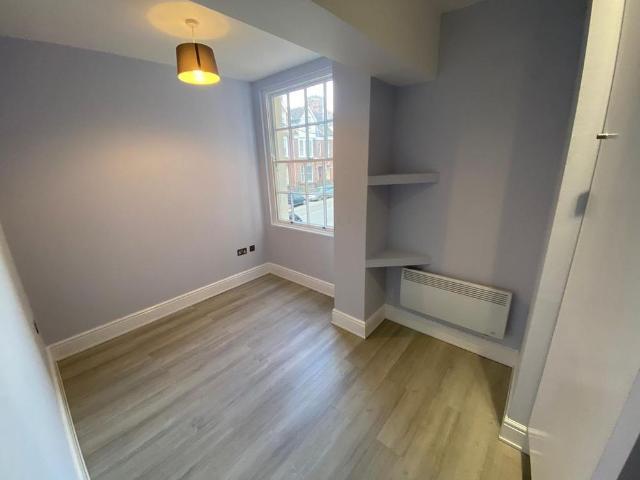 1 bedroom apartment to rent