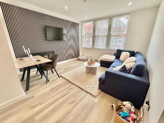 1 bedroom apartment to rent