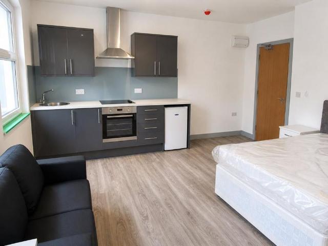 1 bedroom apartment to rent