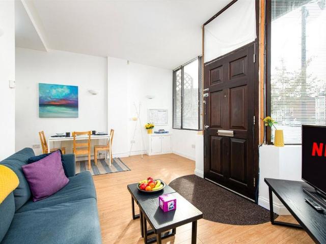 1 bedroom apartment to rent
