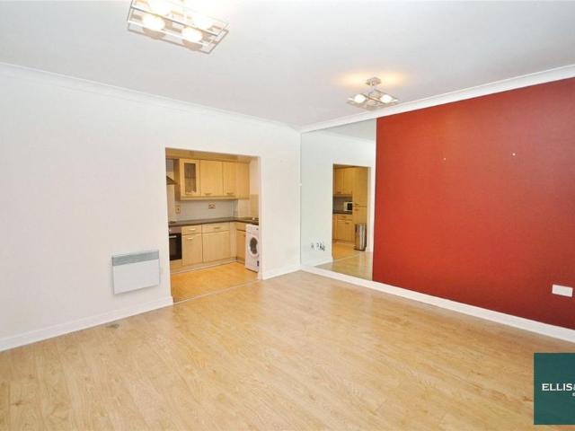 1 bedroom apartment to rent