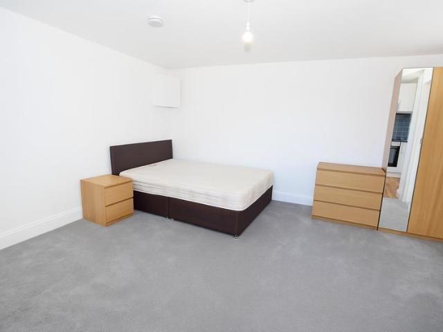 1 bedroom apartment to rent