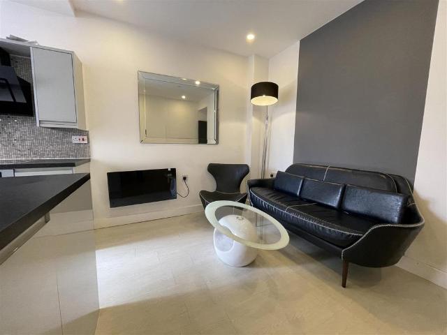 1 bedroom apartment to rent