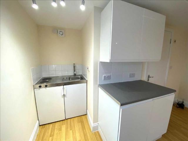 1 bedroom apartment to rent