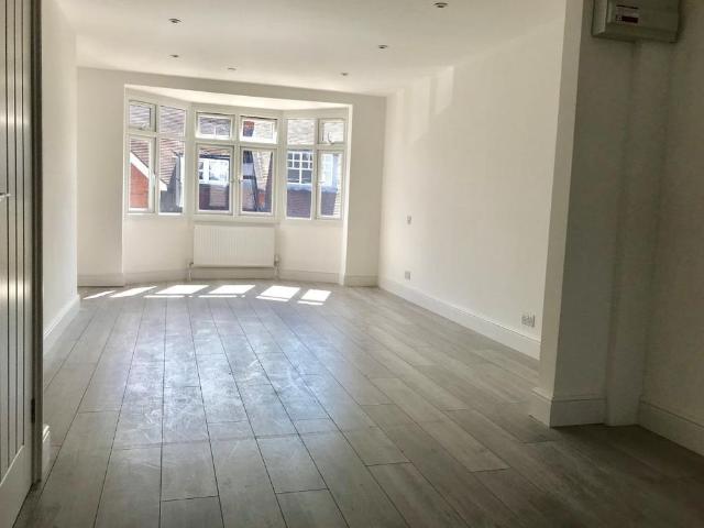 1 bedroom apartment to rent