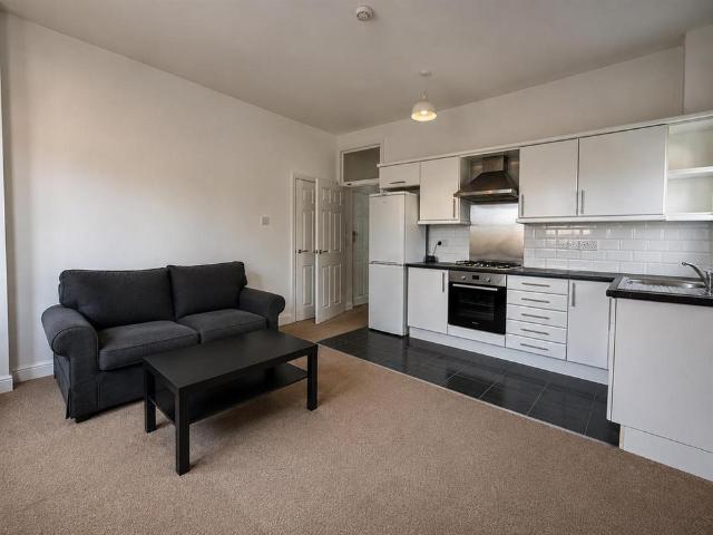 1 bedroom apartment to rent