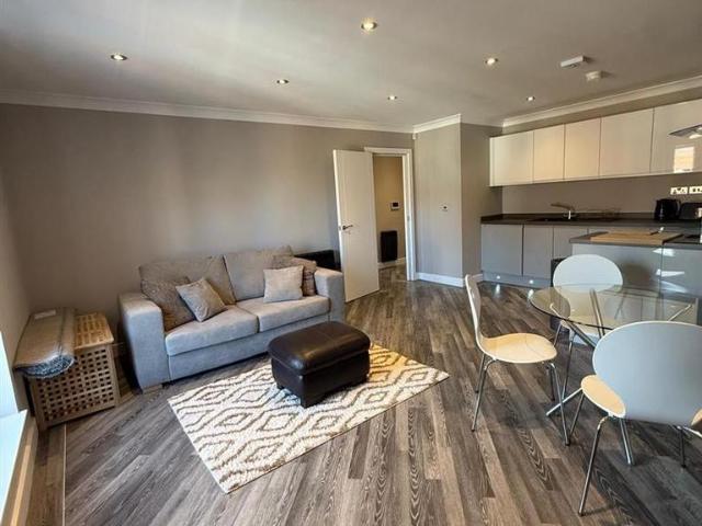 1 bedroom apartment to rent