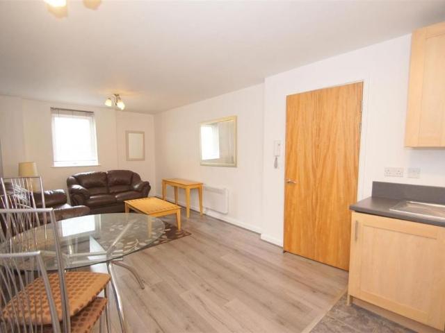 1 bedroom apartment to rent