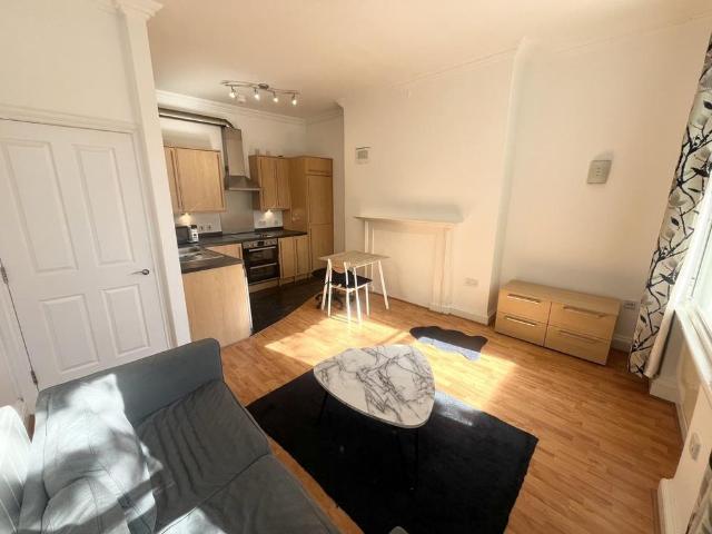 1 bedroom apartment to rent