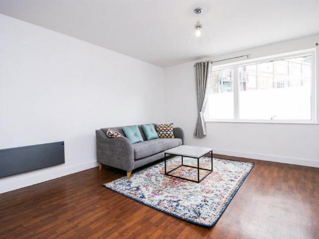 1 bedroom apartment to rent