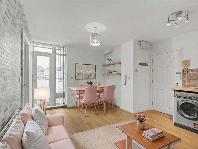 1 bedroom apartment to rent