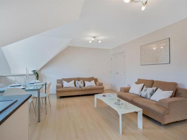 1 bedroom apartment to rent