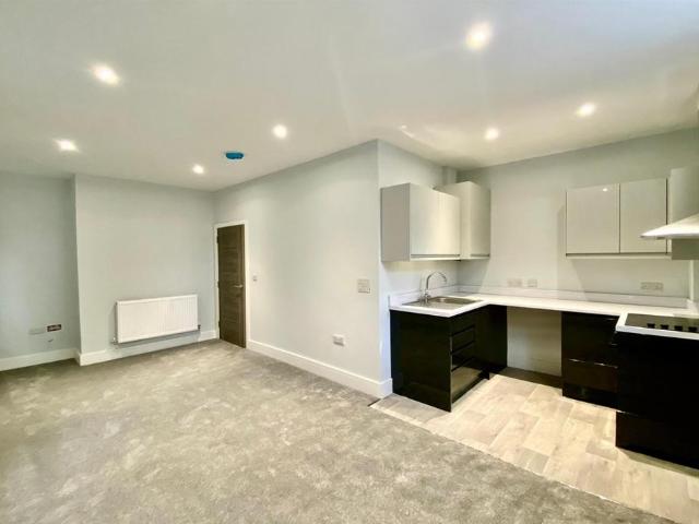 1 bedroom apartment to rent