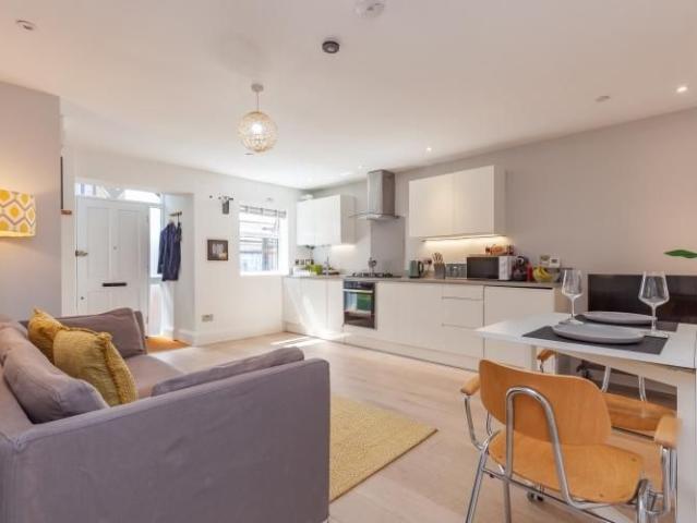 1 bedroom apartment to rent