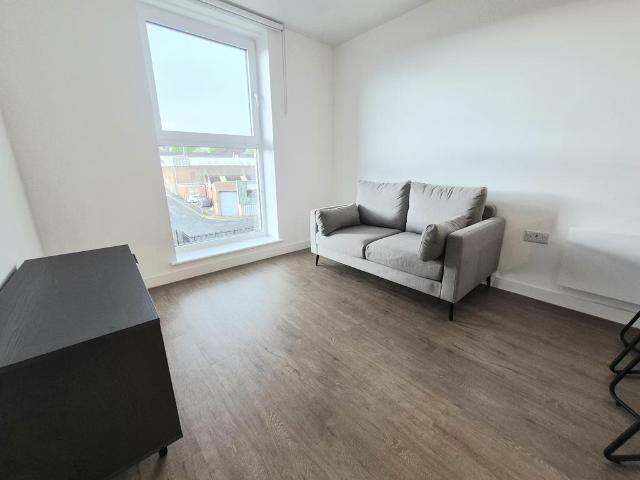 1 bedroom apartment to rent