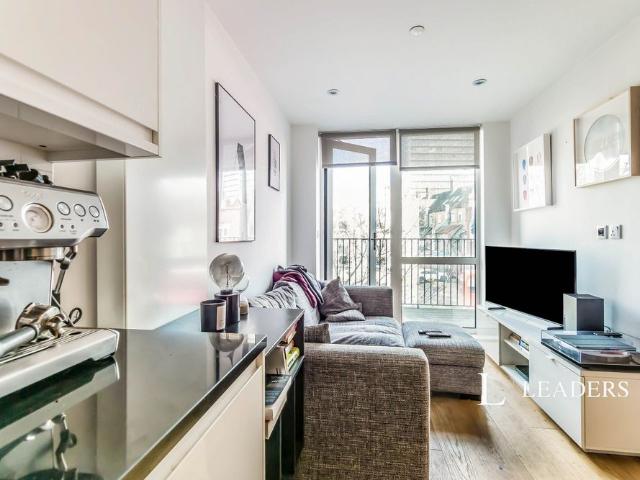 1 bedroom apartment to rent Central Cross Apartments, 2 South End, Croydon, CR0