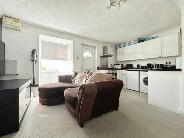 1 bedroom apartment to rent Armiger Way, Witham, CM8