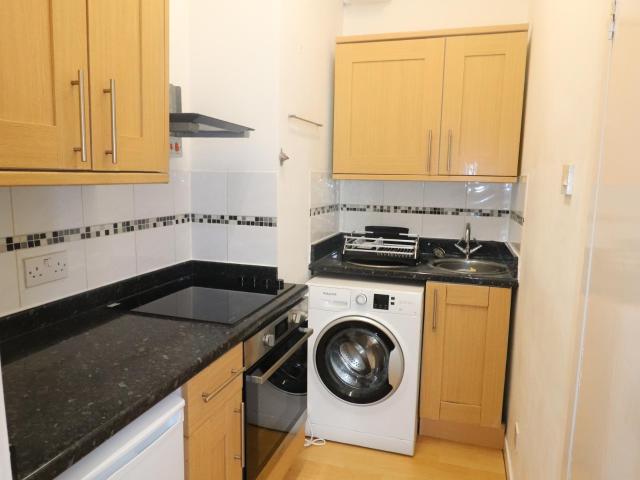 1 Bedroom Apartment to Rent at Aberdeen City, George St, Harbour, Pittodrie