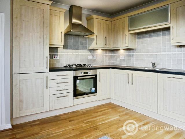 1 Bedroom Apartment to Rent at Almond, Davidsons Mains, Edinburgh