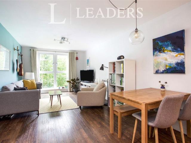 1 bedroom apartment to rent Bradfield House, Bradfield Close, Woking, GU22