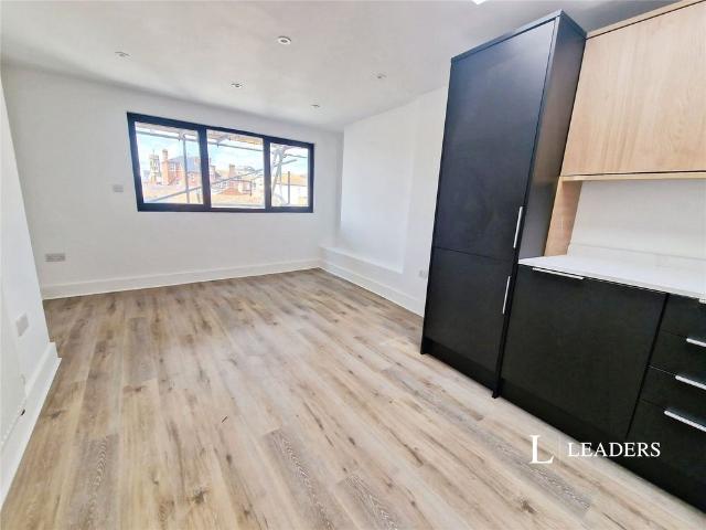 1 bedroom apartment to rent Brighton Square, Brighton, East Sussex, BN1