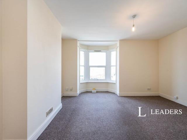 1 bedroom apartment to rent Eastney Road, Southsea, PO4