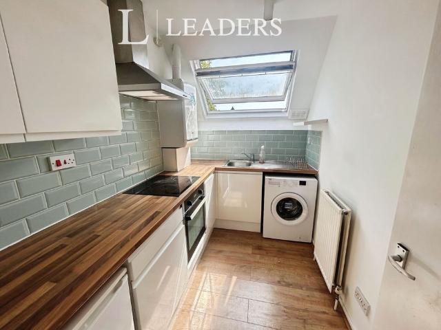 1 bedroom apartment to rent Fosse Road North, Leicester, LE3