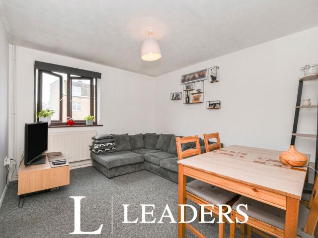 1 bedroom apartment to rent Florence Close, Harlow, CM17