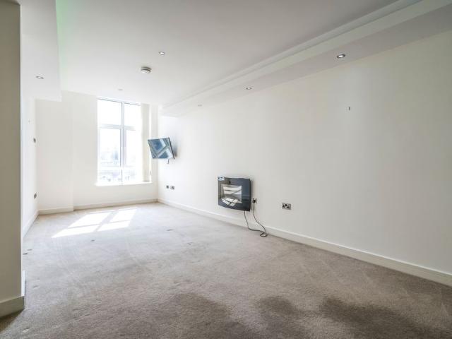 1 bedroom apartment to rent High Street, Southampton, SO14