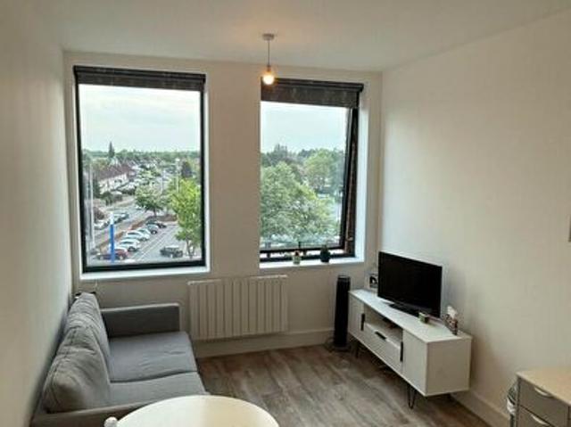 1 Bedroom Apartment To Rent In Coventry Road, Birmingham, B26