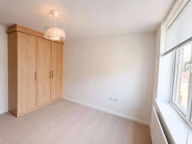 1 Bedroom Apartment To Rent In Coxhill Way, Aylesbury, HP21