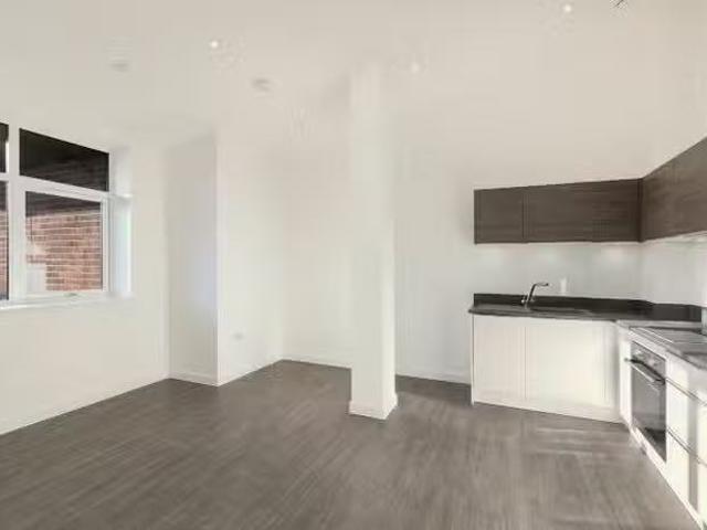 1 Bedroom Apartment To Rent In Camberley, Surrey, GU15
