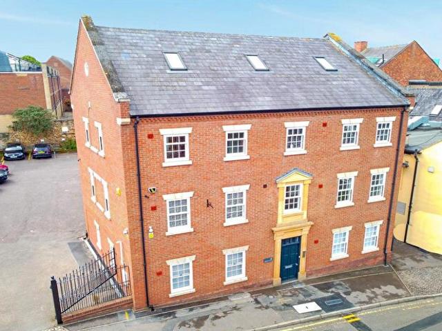 1 Bedroom Apartment To Rent In Church Lane, Town Centre, Northampton, NN1