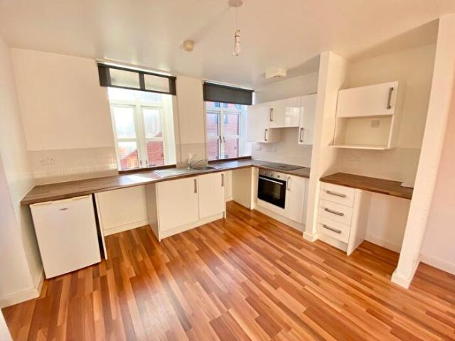 1 Bedroom Apartment To Rent In Clyde Court, Leicester, LE1