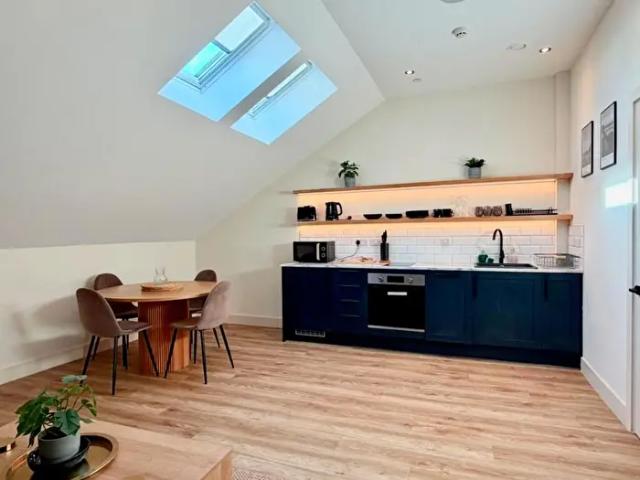 1 Bedroom Apartment To Rent In Craddock Street, City Centre, SA1
