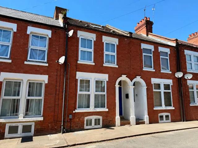 1 Bedroom Apartment To Rent In Artizan Road, Northampton, NN1