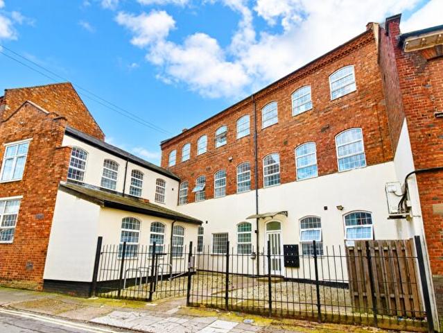 1 Bedroom Apartment To Rent In Arnold House, Louise Road Northampton, NN1