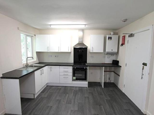 1 Bedroom Apartment To Rent In Booth Meadow Court, Northampton, NN3