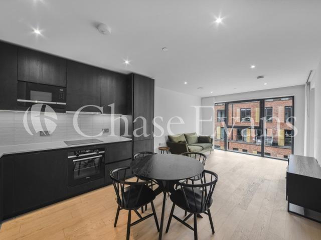 1 bedroom apartment to rent in belfield mansions 35 heygate street park and sayer elephant and castle se17