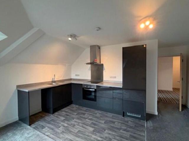 1 Bedroom Apartment To Rent In Burton Lodge, Highclere Drive, Burton Road, NG4