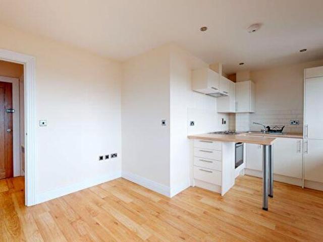 1 Bedroom Apartment To Rent In Garsington Road, Oxford, OX4