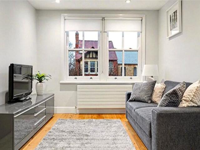 1 Bedroom Apartment To Rent In Divinity Road, Oxford, Oxfordshire, OX4