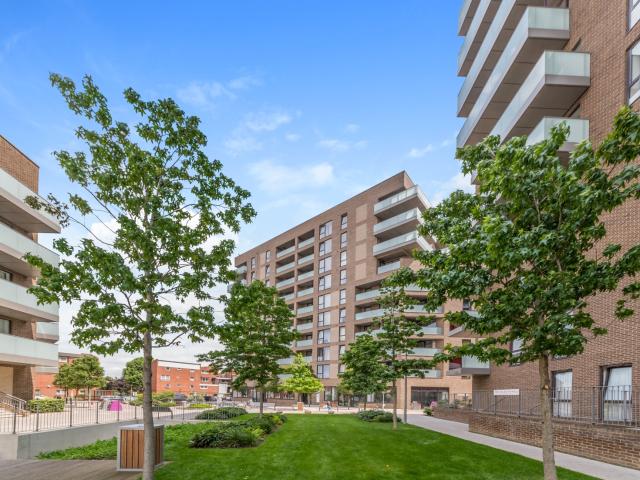 1 bedroom apartment to rent in dress makers house blair street poplar london e14